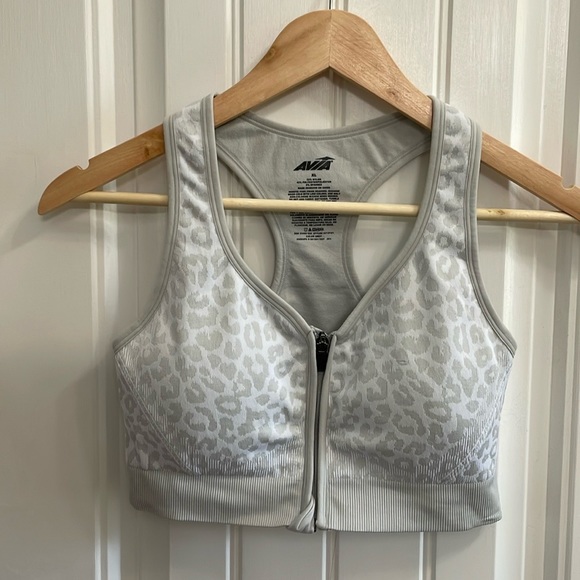 Avia | Intimates & Sleepwear | Avia Gray Cheetah Print Zip Front Sports ...